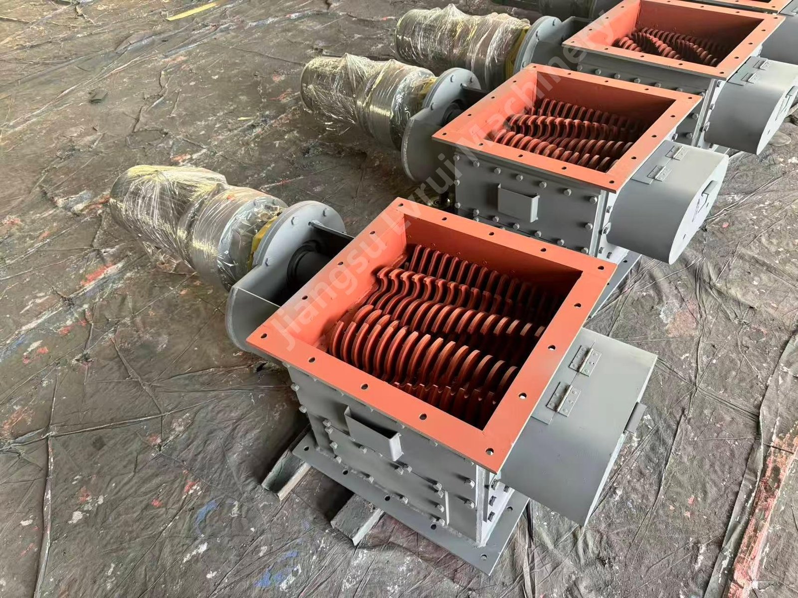 Lump Breaker | 5 Key Benefits for Powder & Bulk Material Processing | LVRUI